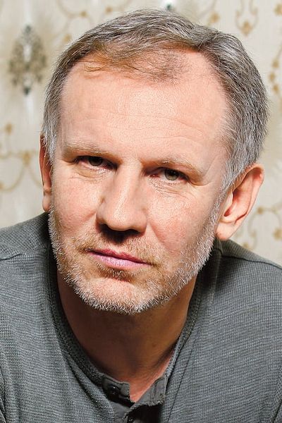 Martin Finger - About - Entertainment.ie