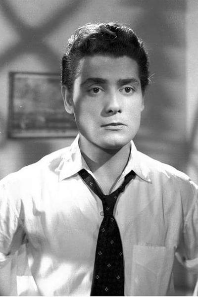 Shoukry Sarhan - About - Entertainment.ie