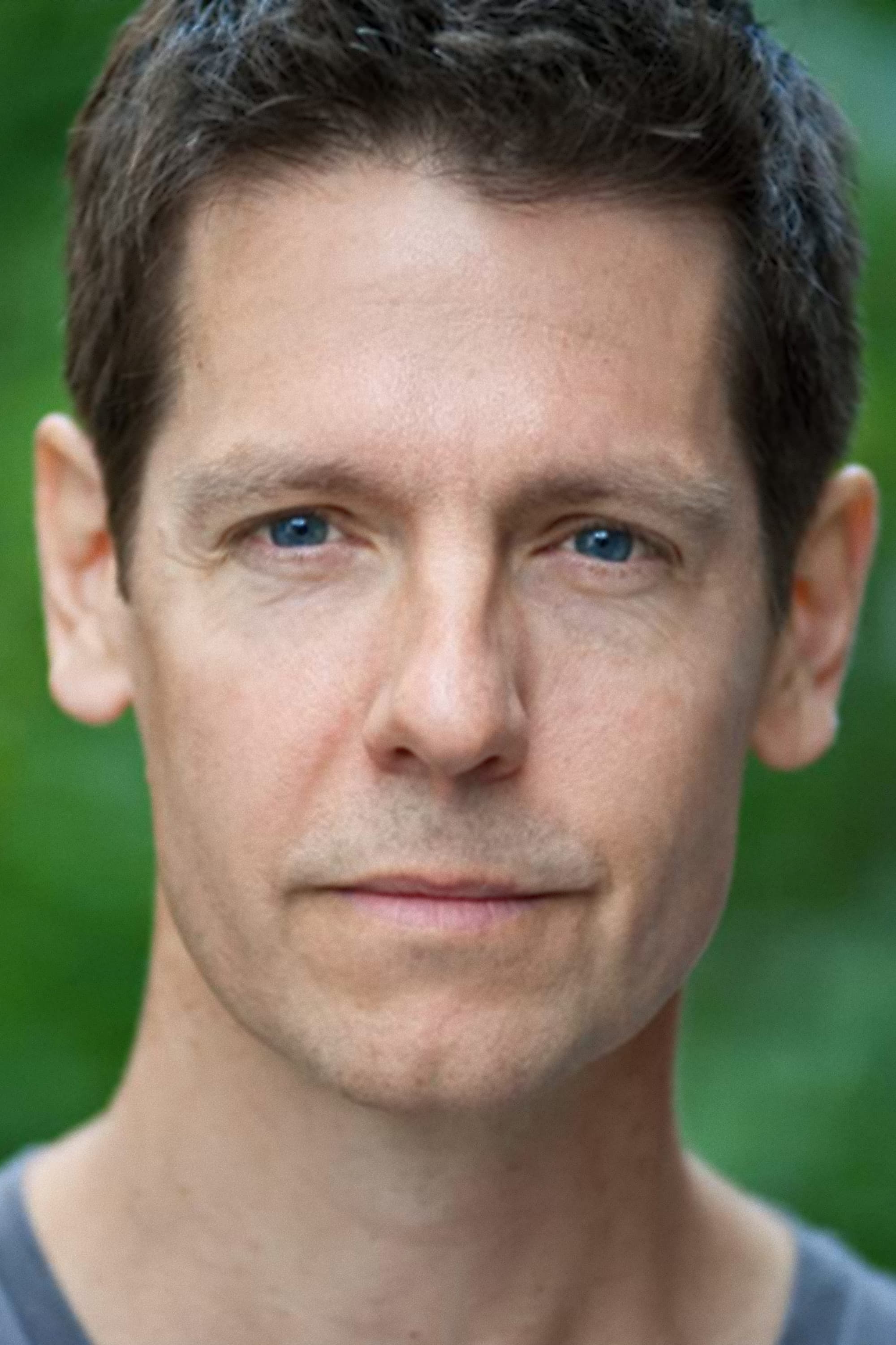 Stephen Thorne - About - Entertainment.ie