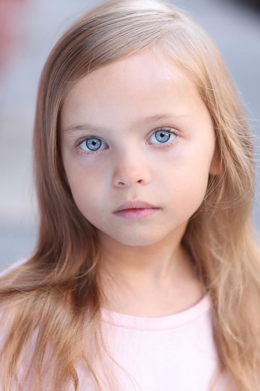 Cassidy Goron - About - Entertainment.ie