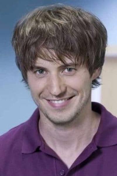 Jamie Davis - About - Entertainment.ie