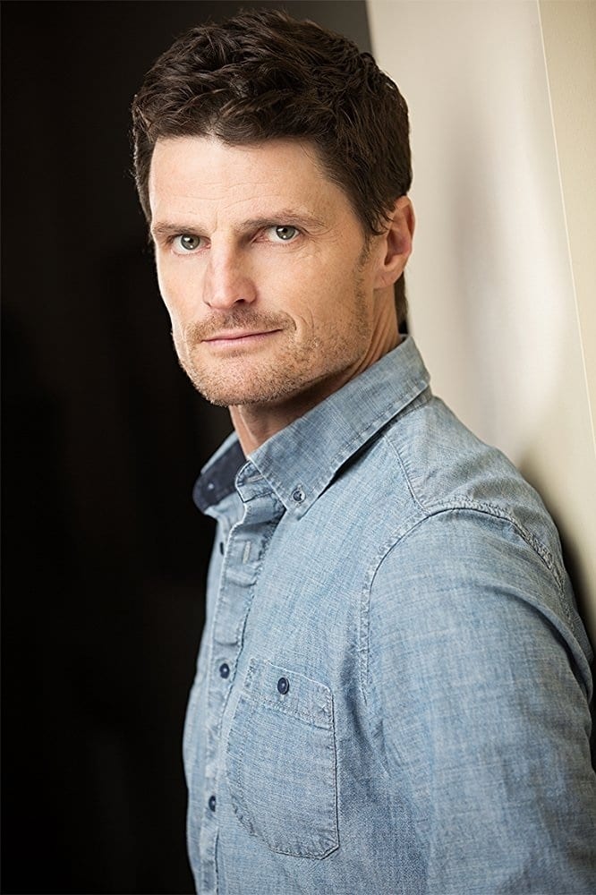 Bob Frazer - About - Entertainment.ie