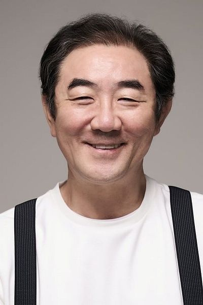 Kim Hong-pa - About - Entertainment.ie