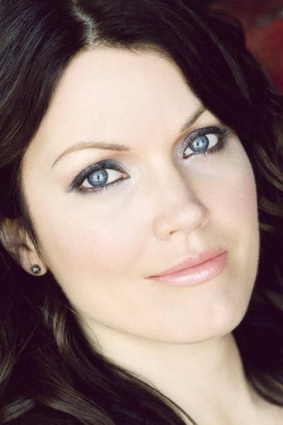 Bellamy Young - About - Entertainment.ie