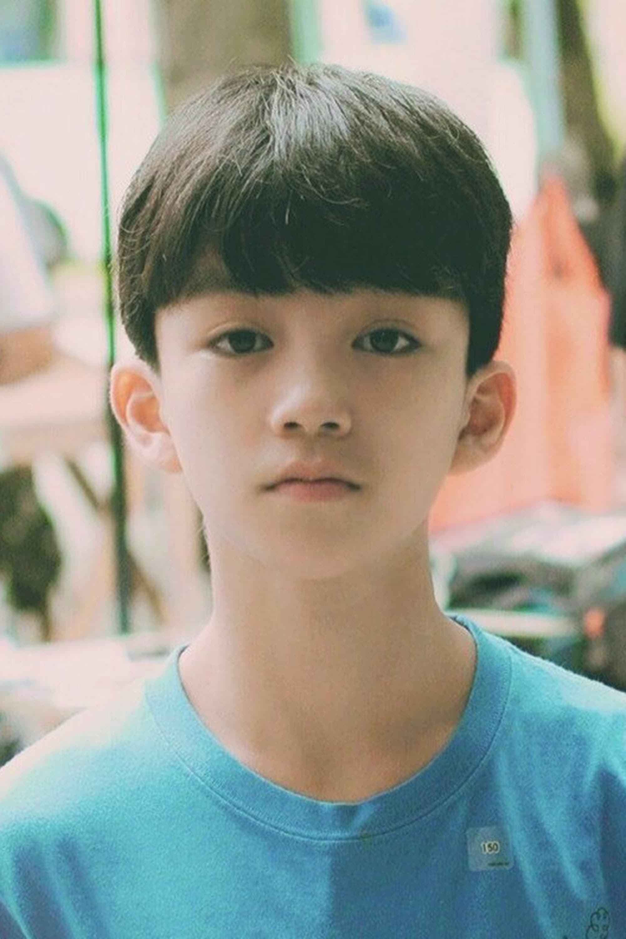 Liu Ruogu - About - Entertainment.ie