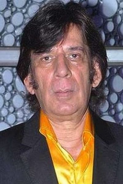 Razak Khan - About - Entertainment.ie