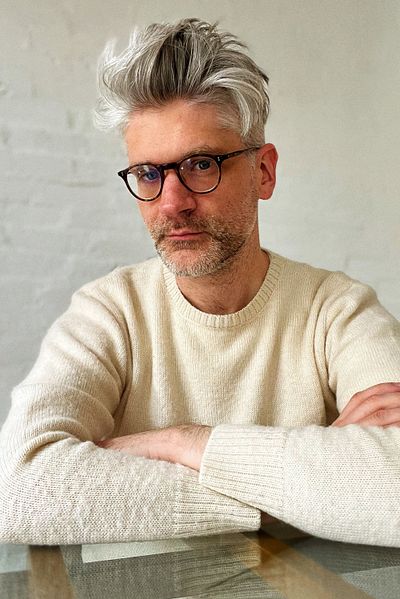 Jonathan Entwistle - About - Entertainment.ie