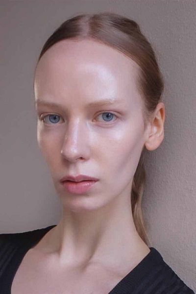 Jette Loona Hermanis - About - Entertainment.ie