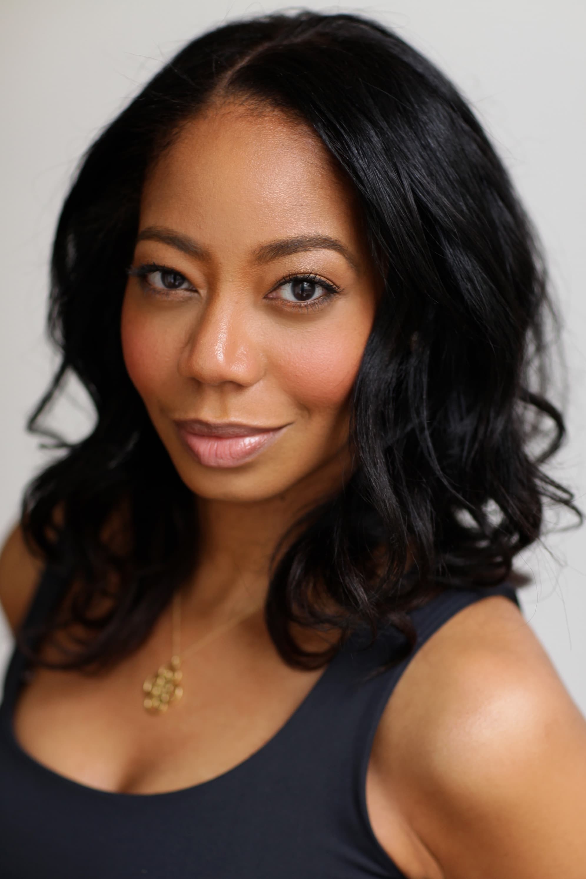 La Rivers - About - Entertainment.ie