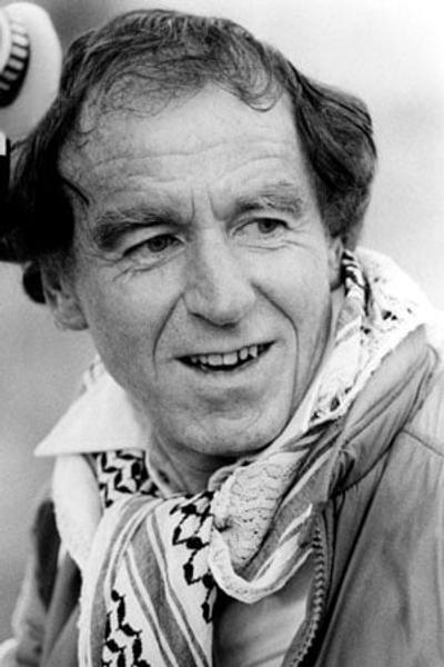 Desmond Davis - About - Entertainment.ie