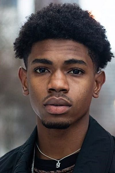 Idrissa Sanogo - About - Entertainment.ie