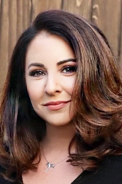 Michelle Ruff - About - Entertainment.ie