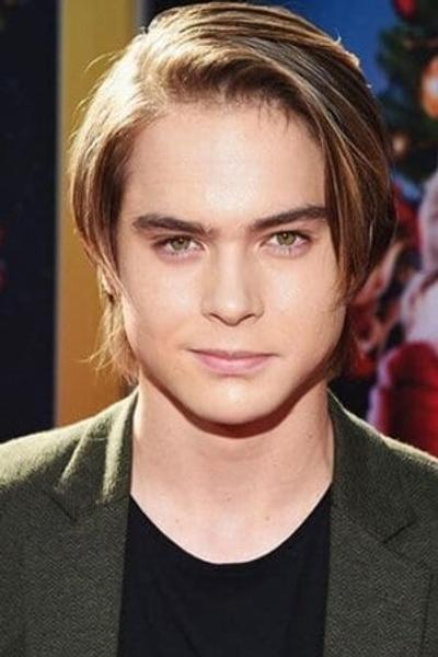 Judah Lewis - About - Entertainment.ie