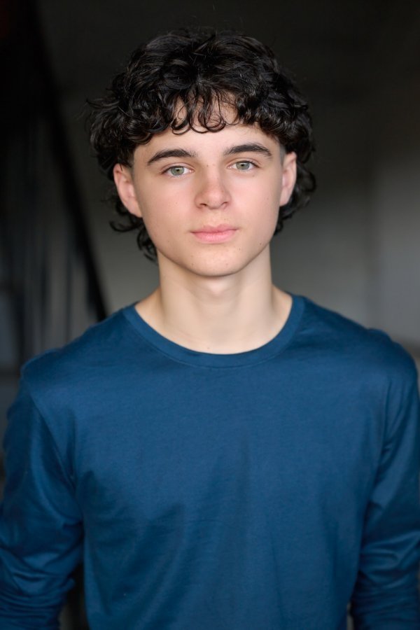 Archie Thomson - About - Entertainment.ie
