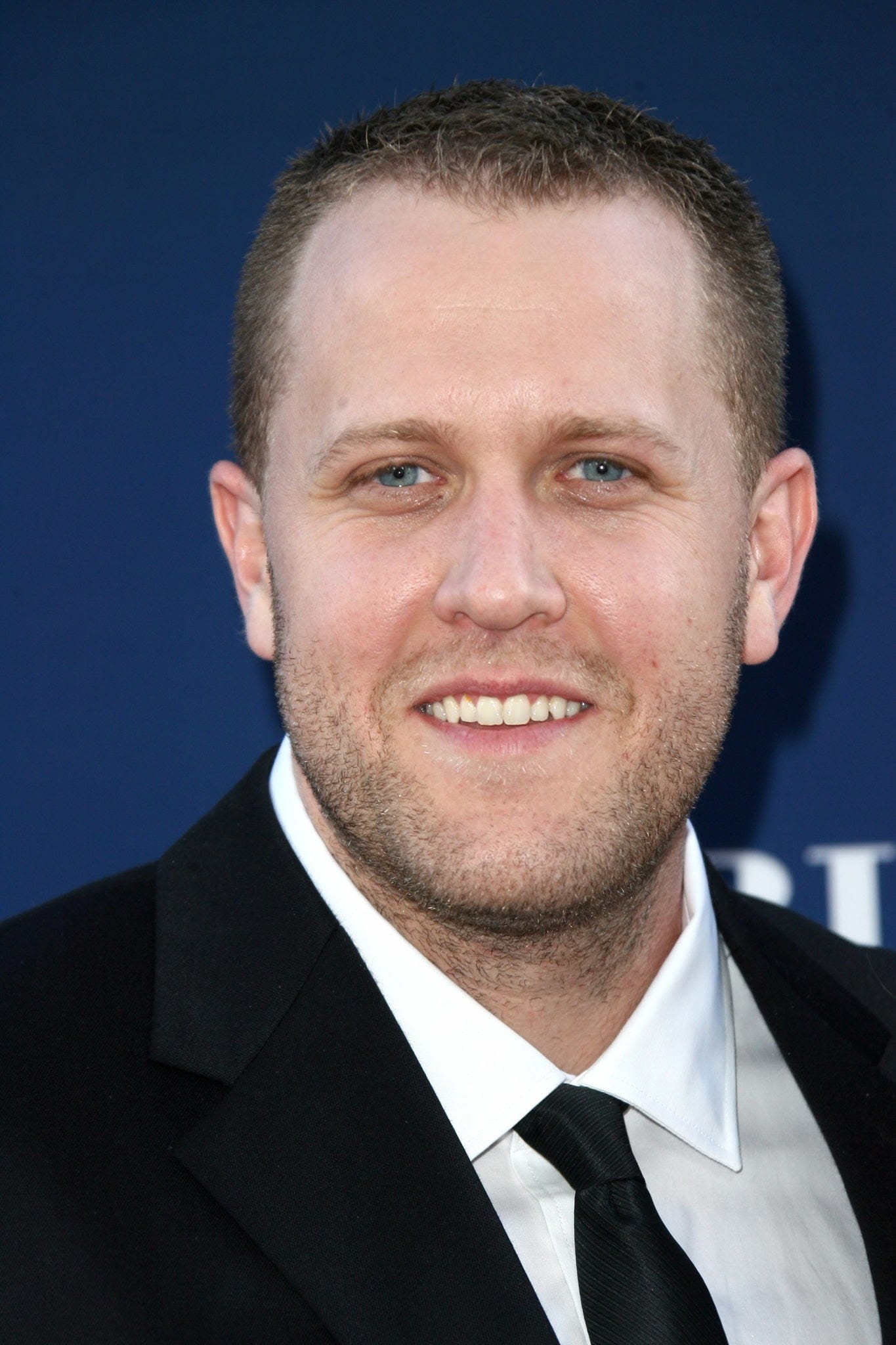 Jon Erwin - About - Entertainment.ie