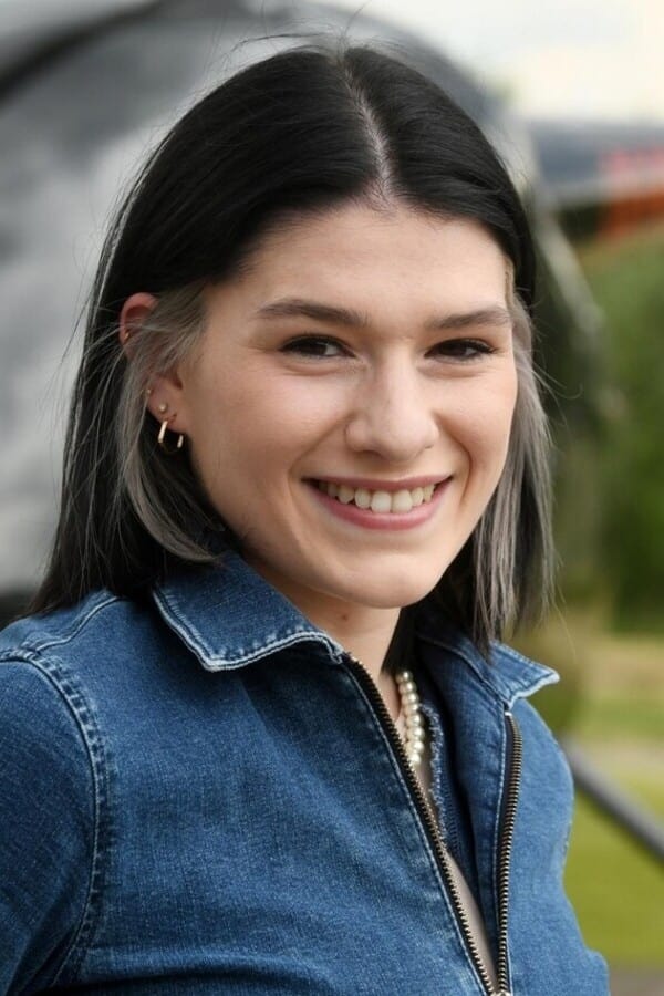 Melissa Hendrikx - About - Entertainment.ie