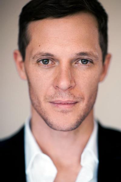 Gareth Reeves - About - Entertainment.ie