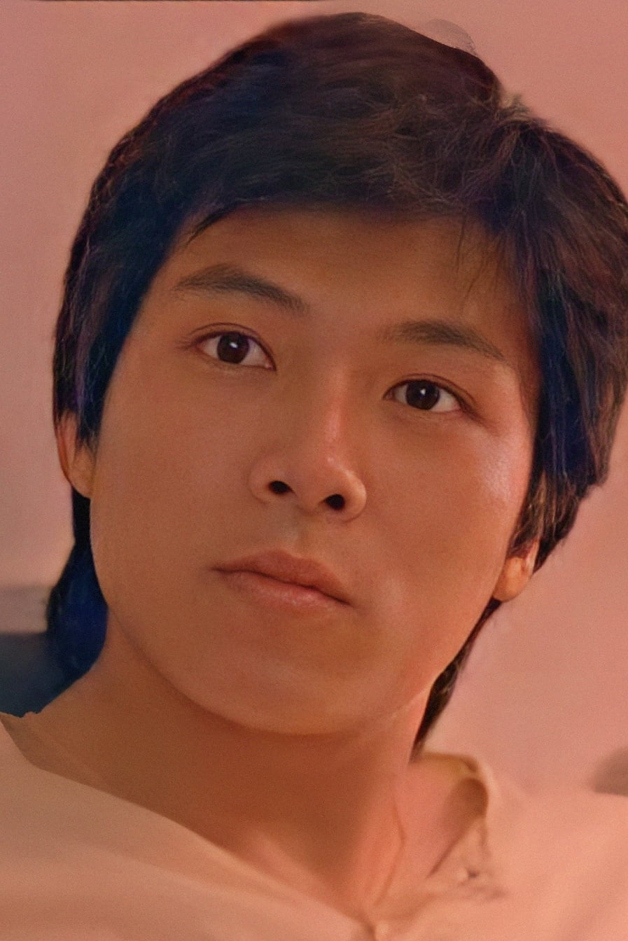 Jeem Yim - About - Entertainment.ie