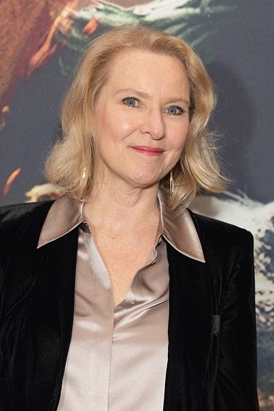 Teresa Banham - About - Entertainment.ie