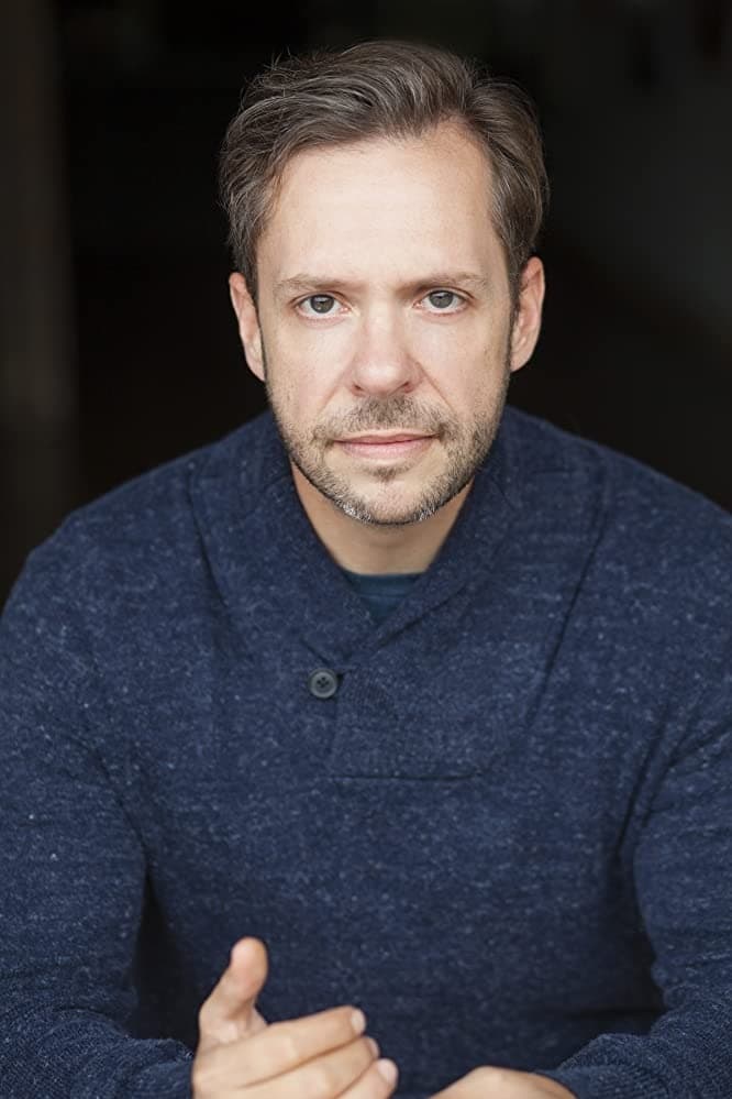 Brett Gentile - About - Entertainment.ie