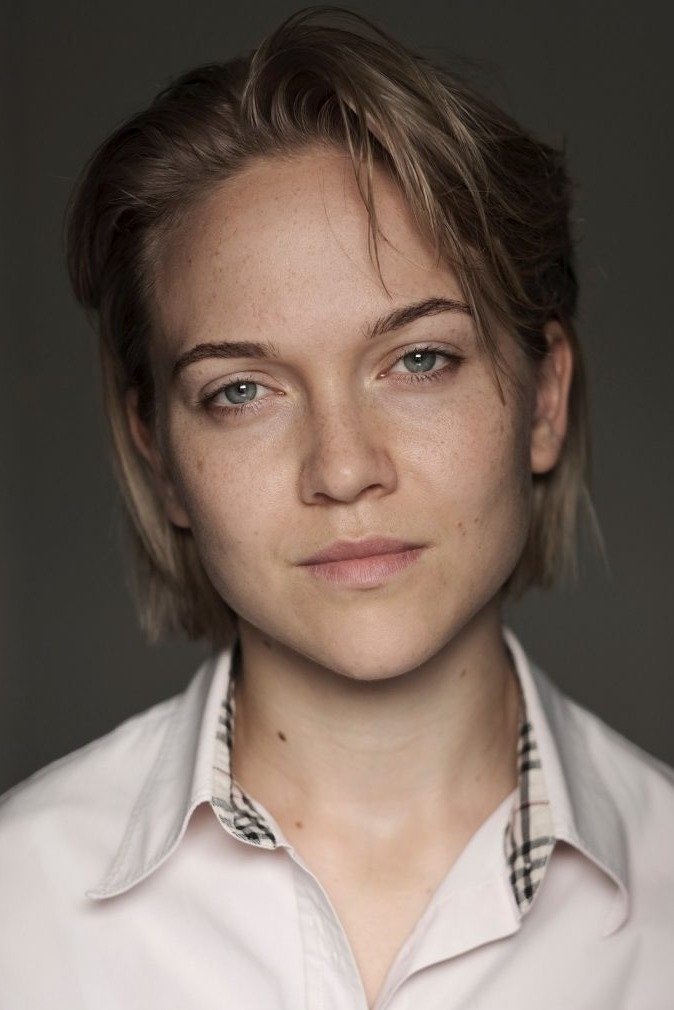 Abigail Stones - About - Entertainment.ie
