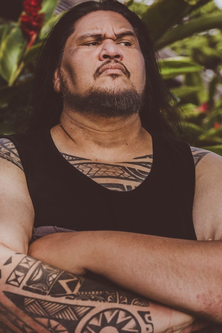 David Hekili Kenui Bell - About - Entertainment.ie