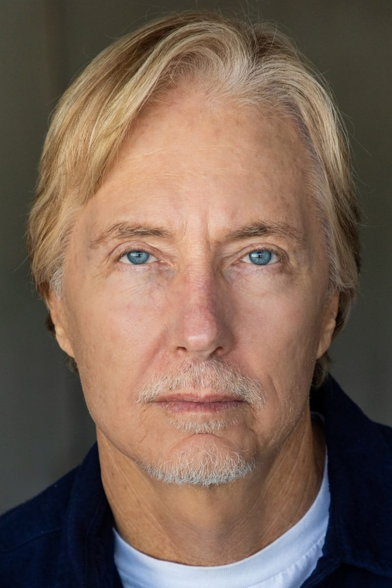 Lee Perkins - About - Entertainment.ie