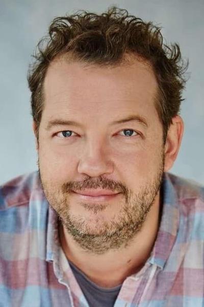 Justin Smith - About - Entertainment.ie