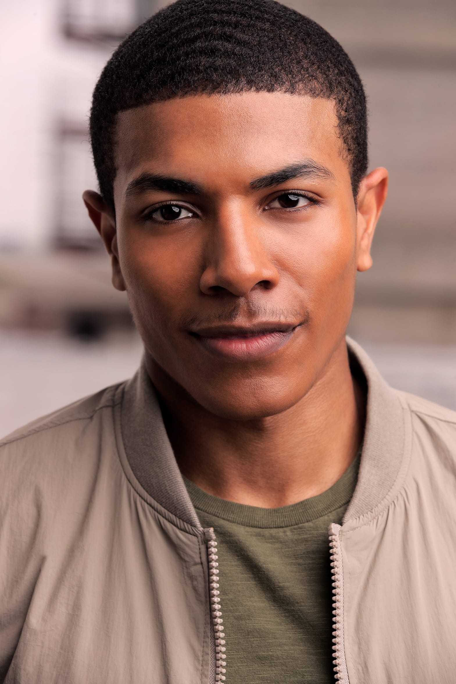 Xavier Avila - About - Entertainment.ie