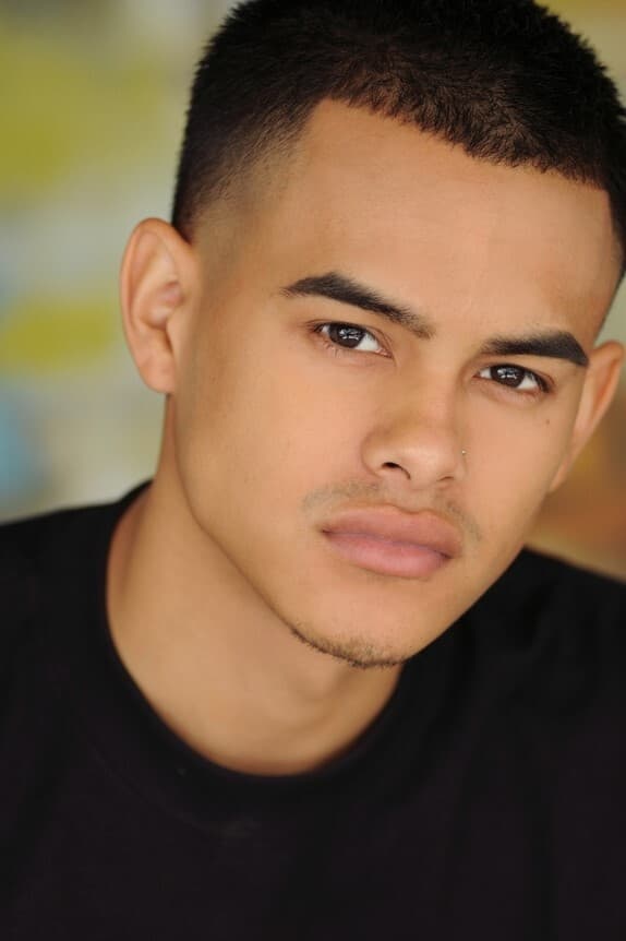 Julian Works - About - Entertainment.ie