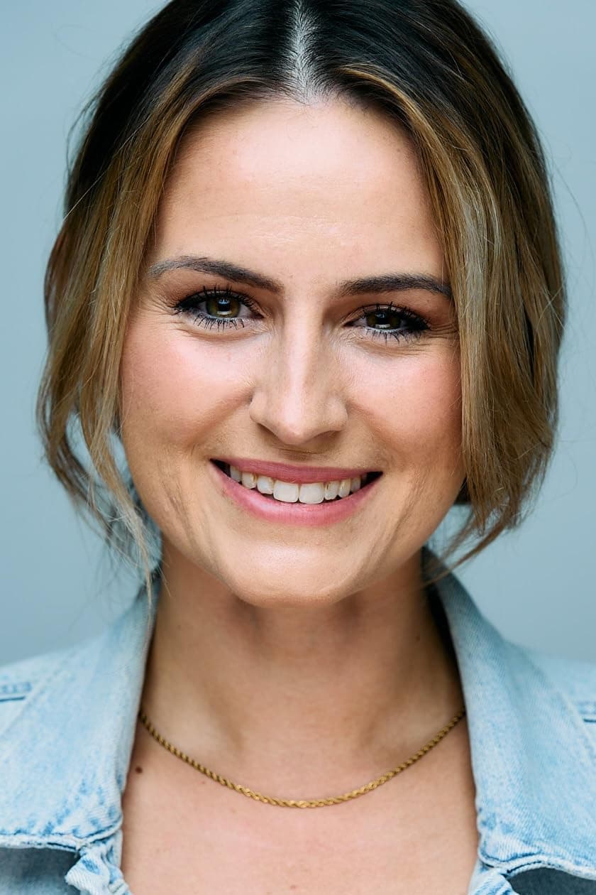 Mariah Hardy - About - Entertainment.ie