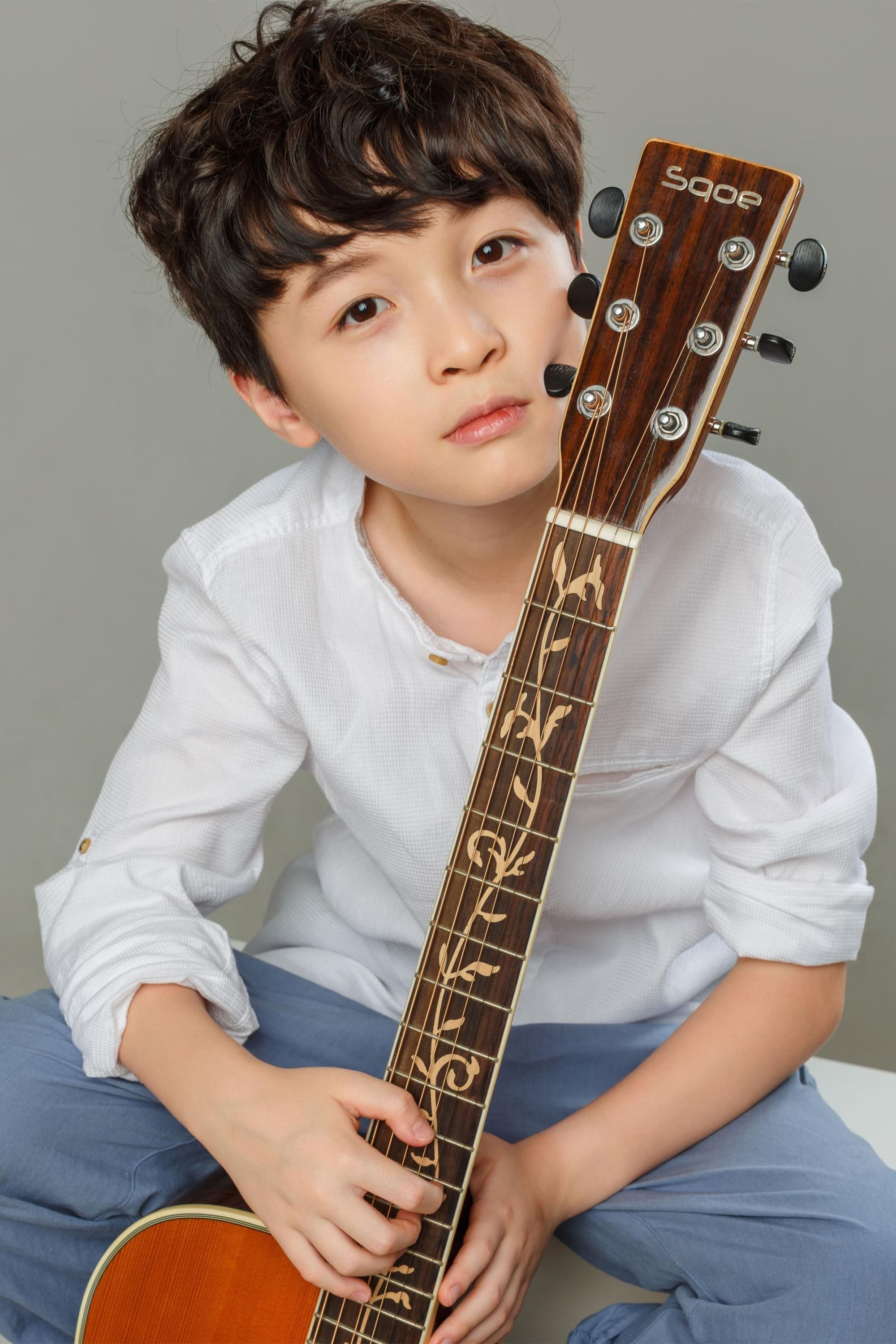 Anson Shi - About - Entertainment.ie