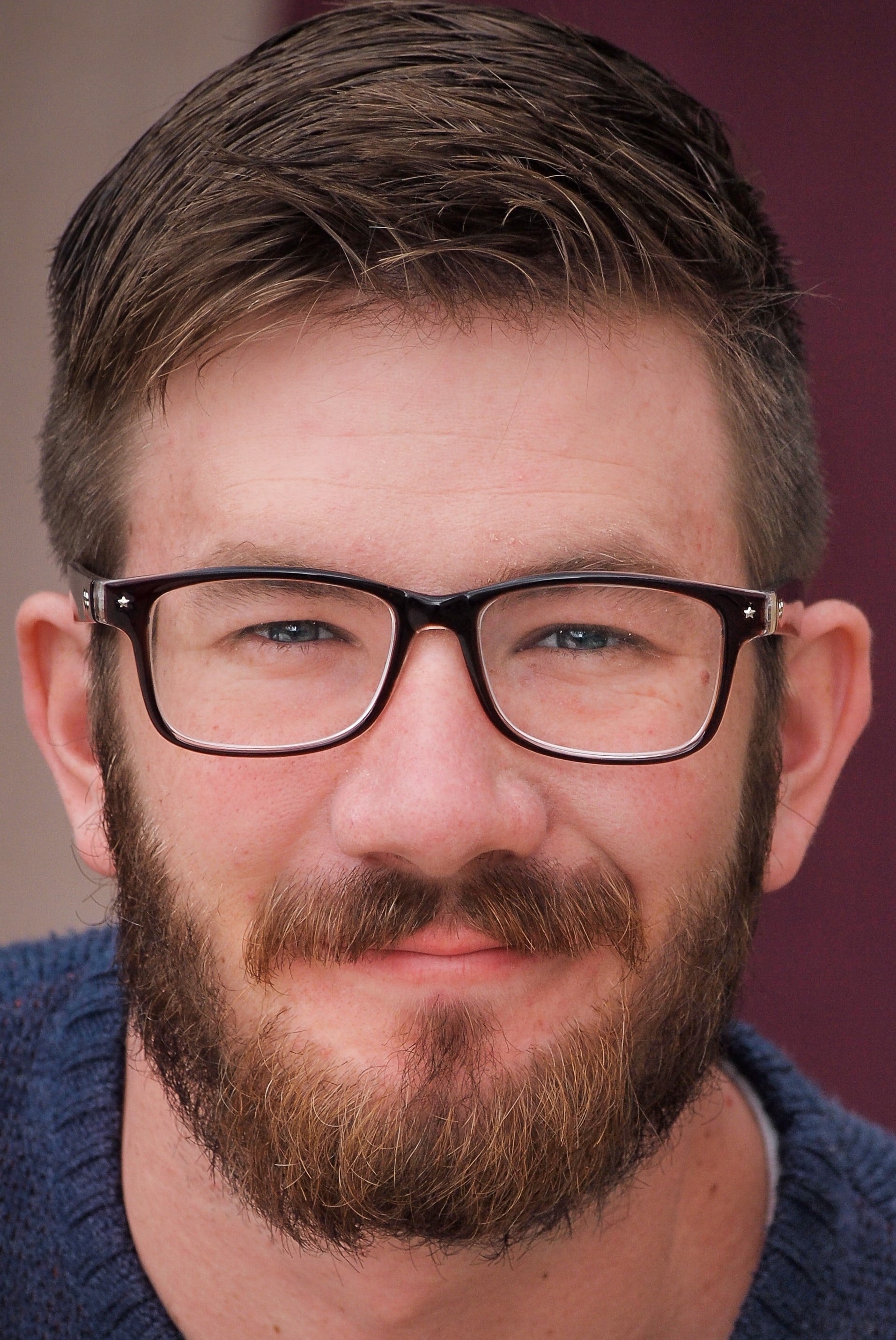 Travis Lincoln Cox - About - Entertainment.ie