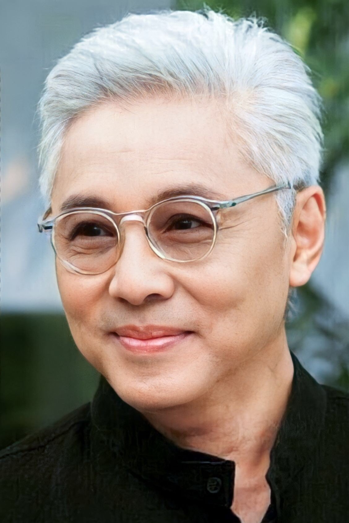 Noppol Gomarachun - About - Entertainment.ie