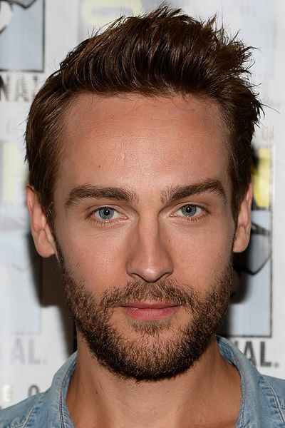 Tom Mison - About - Entertainment.ie