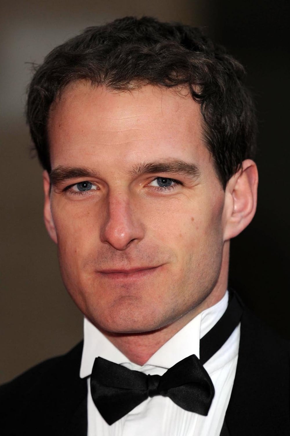 Dan Snow - About - Entertainment.ie