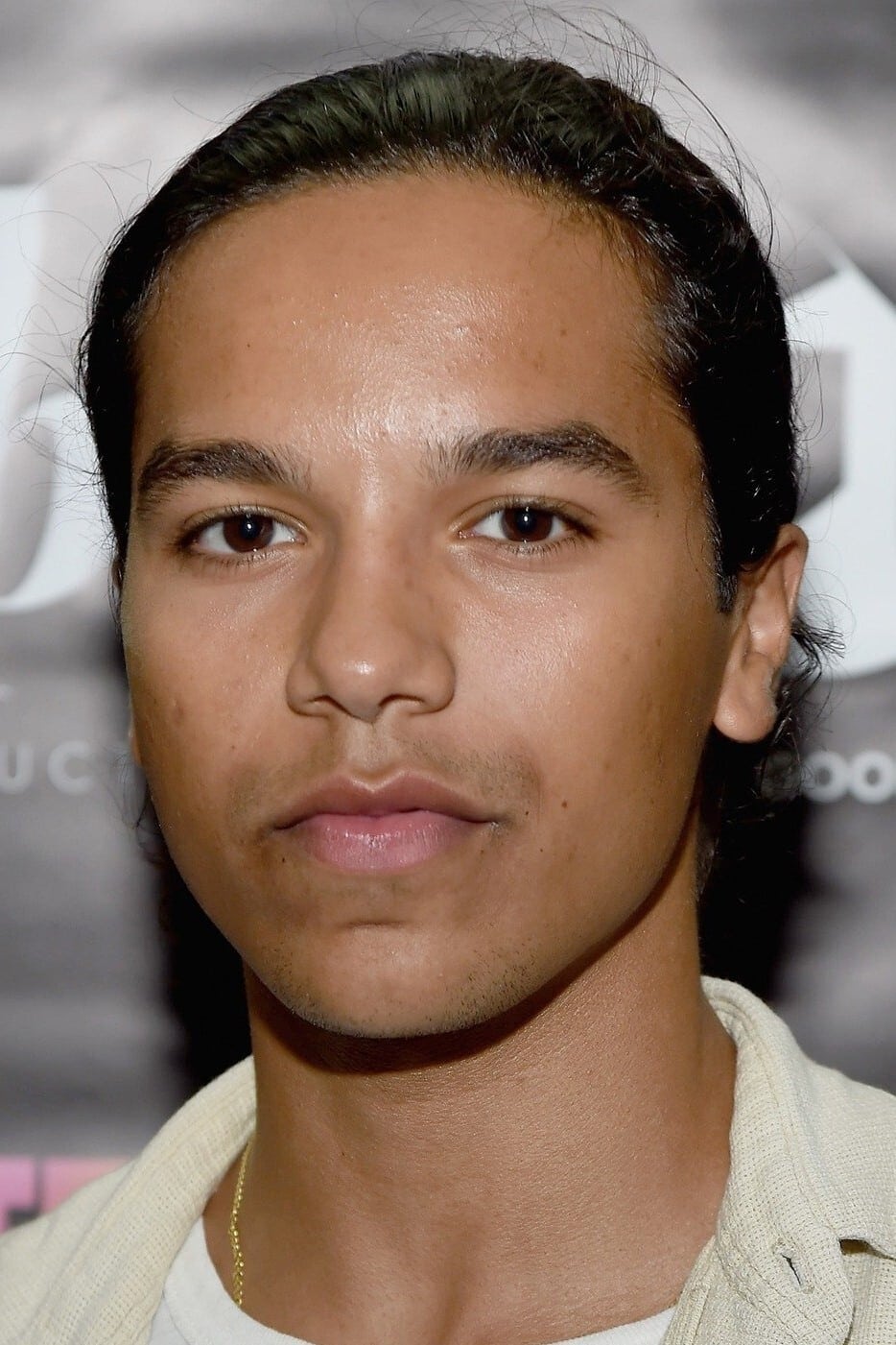 Tyler Dean Flores - About - Entertainment.ie