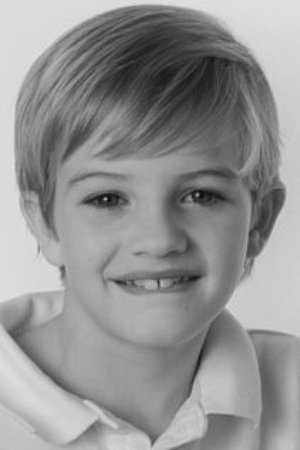 Flynn MacArthur - About - Entertainment.ie
