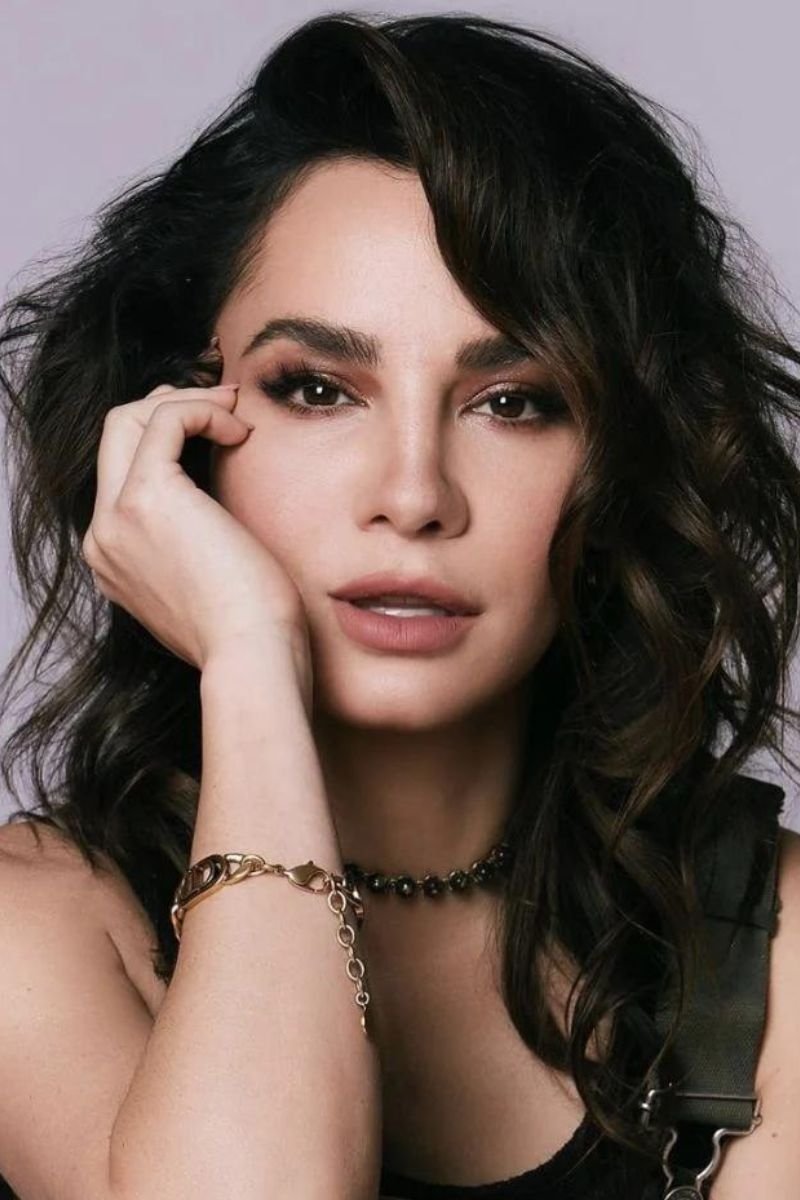 Martha Higareda - About - Entertainment.ie