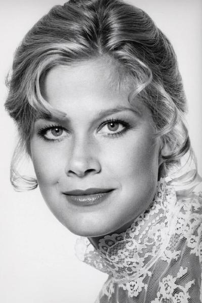 Susan Buckner - About - Entertainment.ie