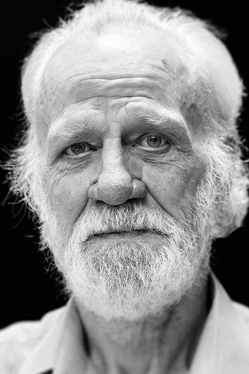 Leon Russom - About - Entertainment.ie