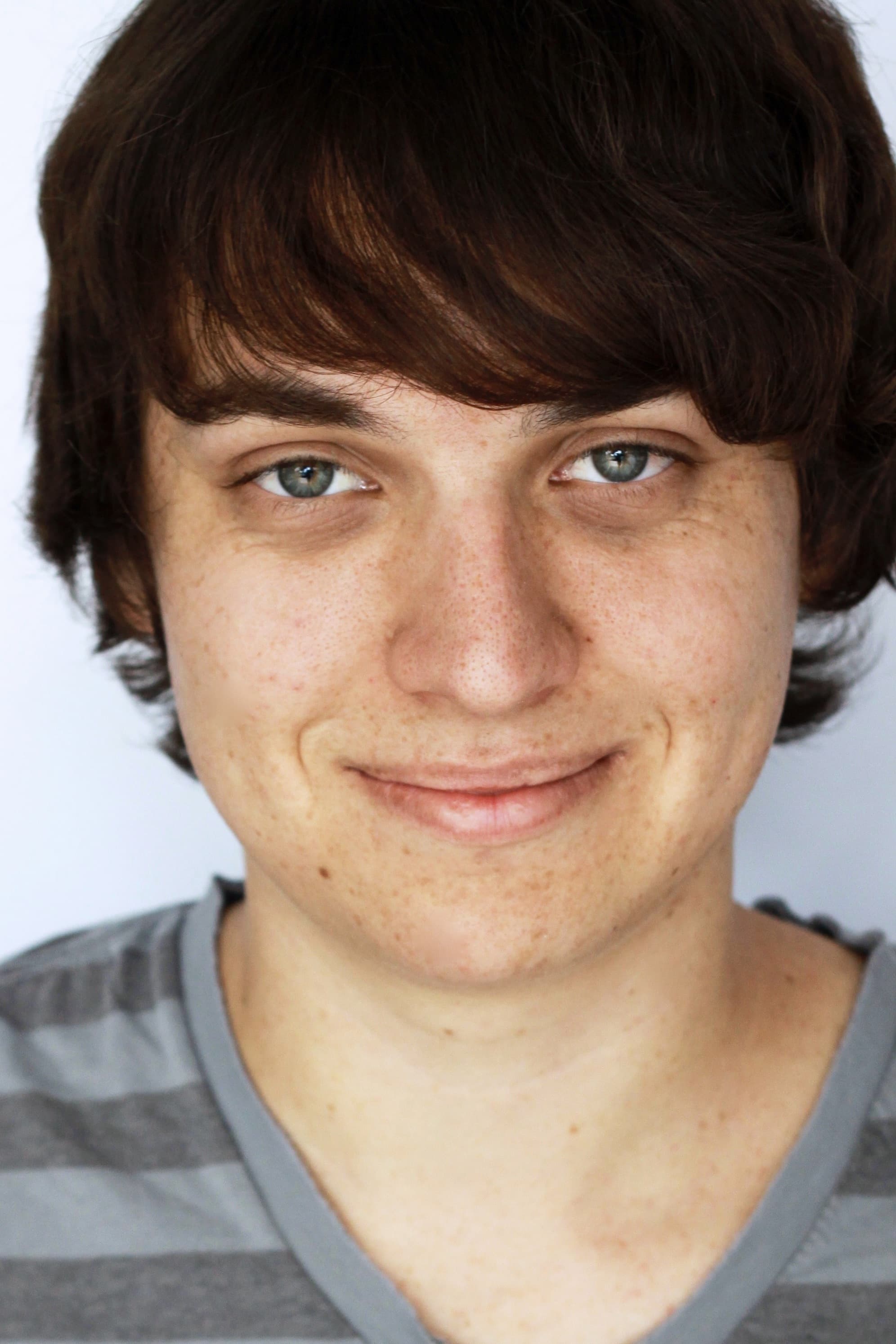 Micah Sauers - About - Entertainment.ie