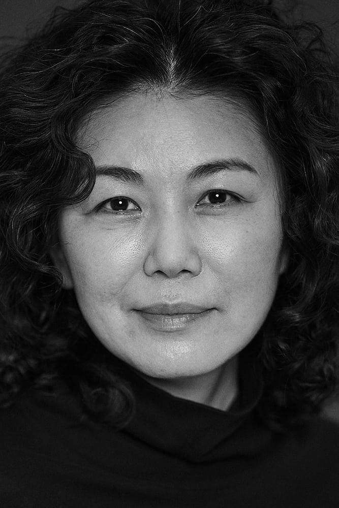 An Min-yeong - About - Entertainment.ie