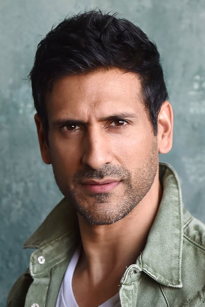 Karan Sagoo - About - Entertainment.ie