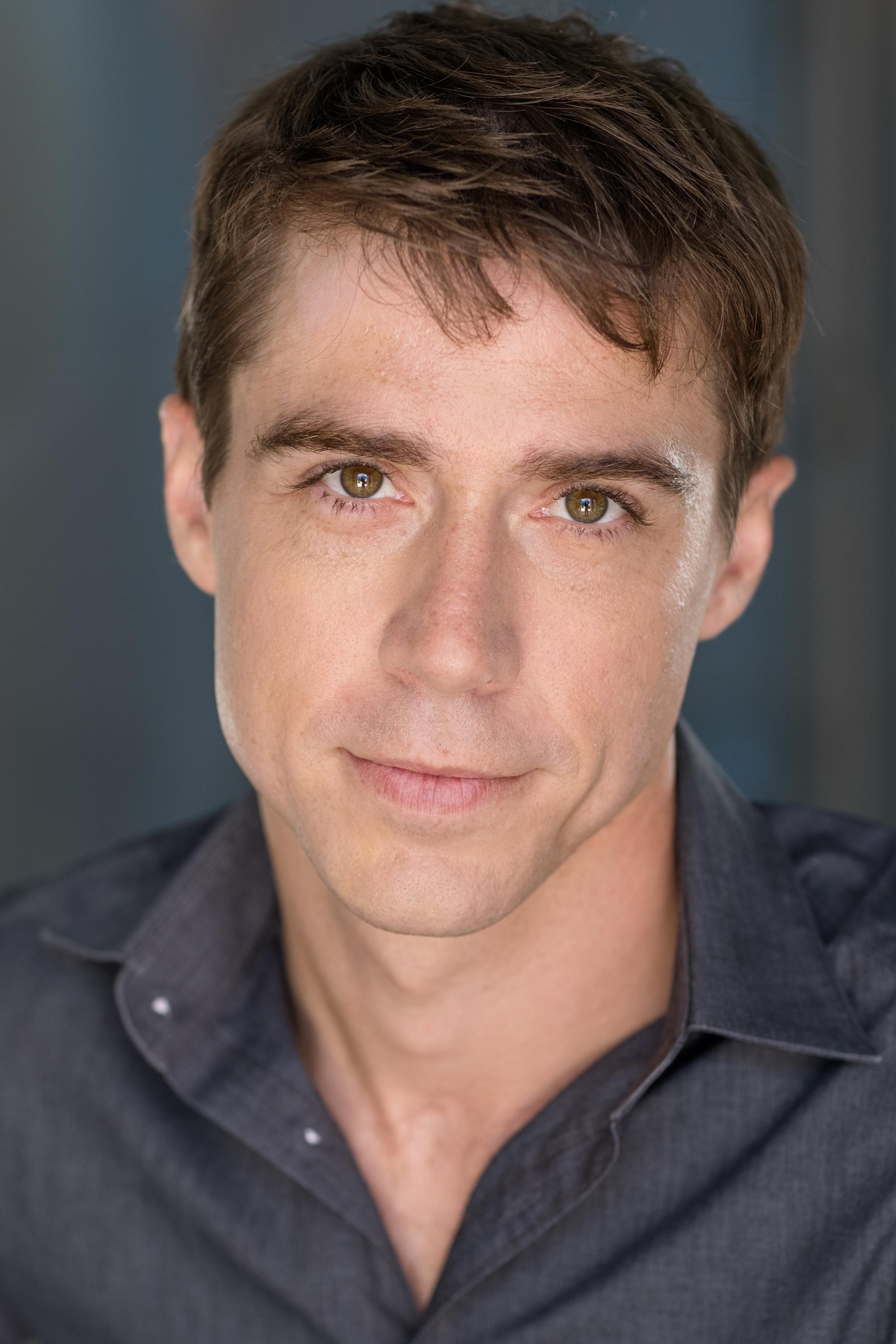Stephen Lamar Lewis - About - Entertainment.ie
