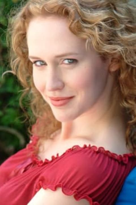 Julia Decker - About - Entertainment.ie