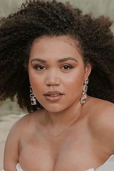 'Bridgerton' actress Ruby Barker slams Netflix for lack of support through 'two psychotic breaks'