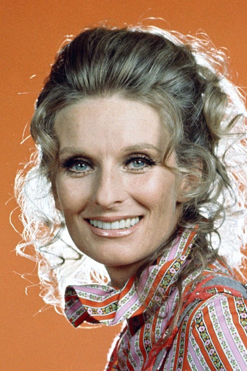 Cloris Leachman - About - Entertainment.ie