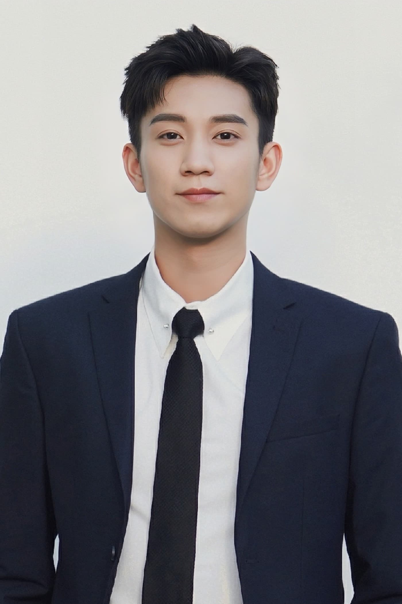 Wang Ziqi - About - Entertainment.ie