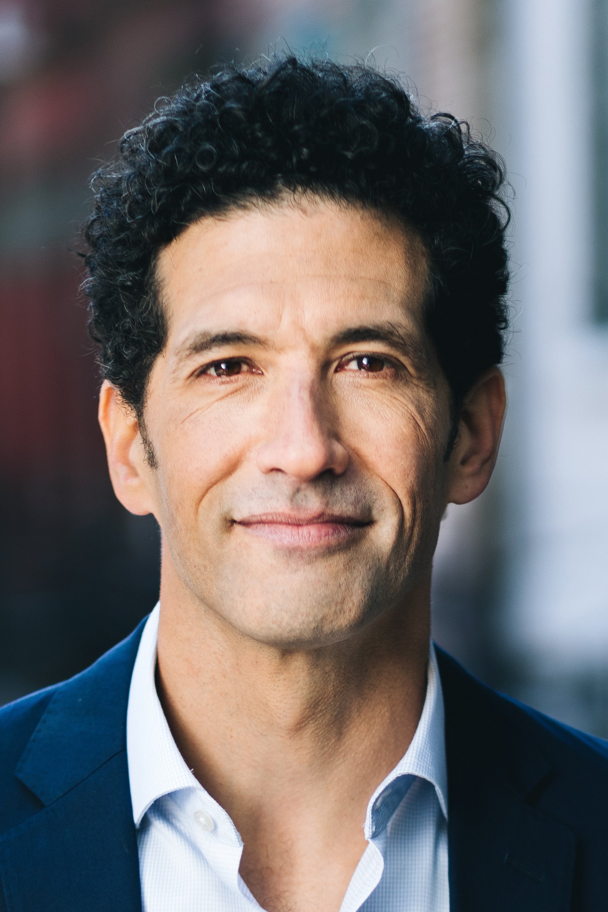 Benim Foster - About - Entertainment.ie